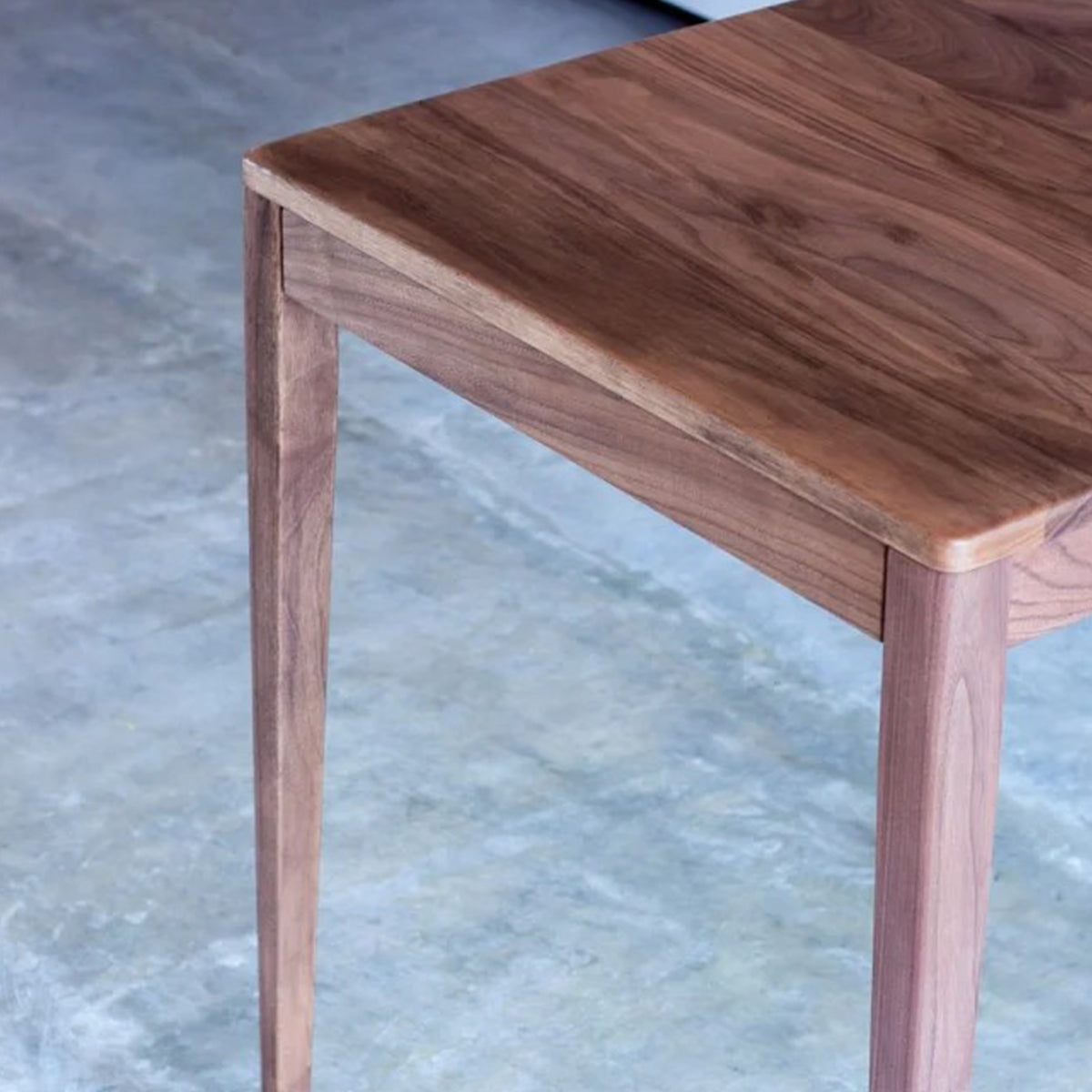 實木化妝桌｜杉工場 - KIVA 方書桌｜日本製 – QUATTIS 十刻