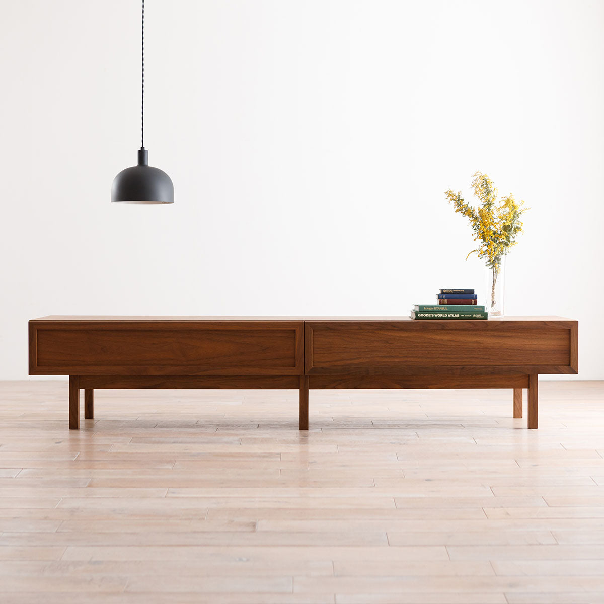 日本電視櫃推薦｜広松木工 - CORNICE 電視櫃｜輕盈的優雅姿態 – QUATTIS 十刻